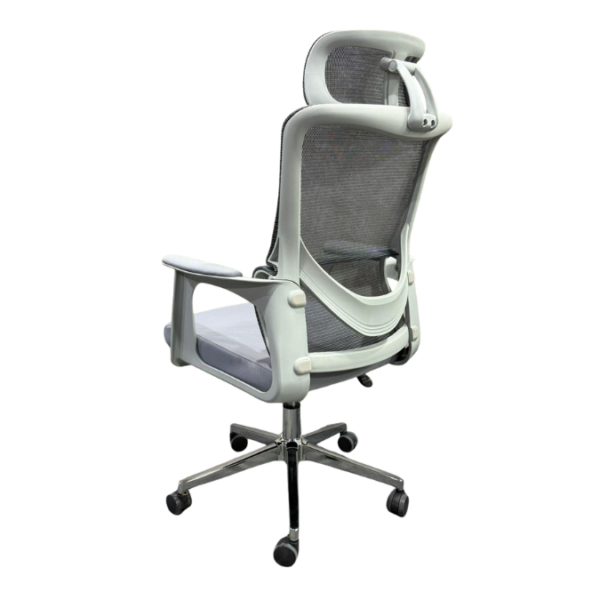 High Back Executive Chair - CREATIVE SEATING SYSTEMS